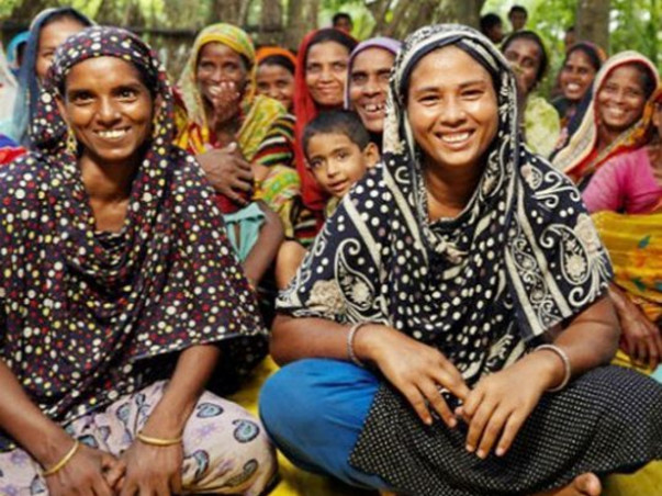 Protect the women of Sanjay Colony Slum against UTIs